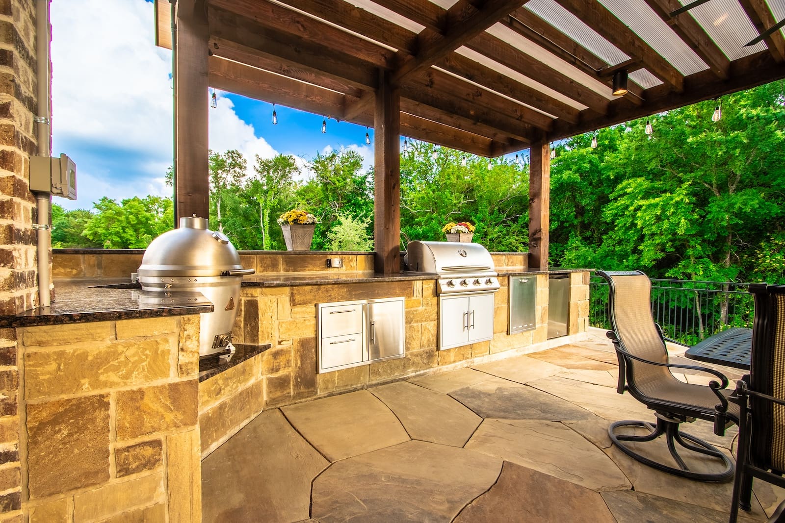 Amp Up Your Outdoor Space with a New Outdoor Kitchen in Dallas, TX
